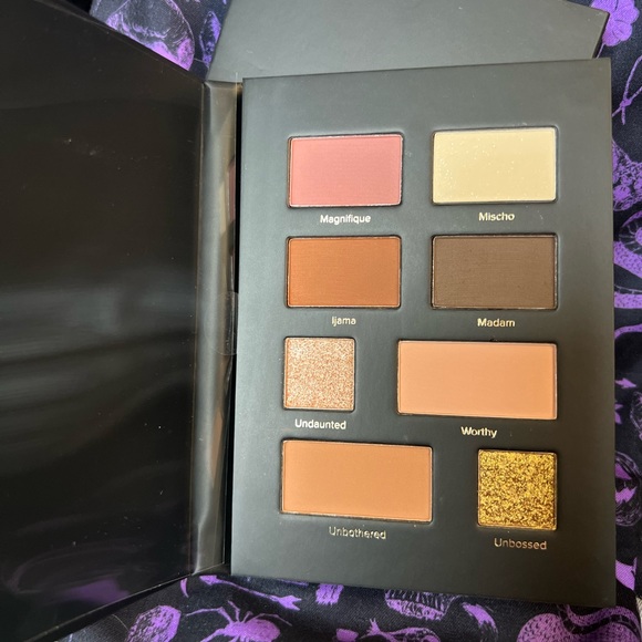 Mischo Beauty | Makeup | Mischo Beauty Eyeshadow Palette | Poshmark